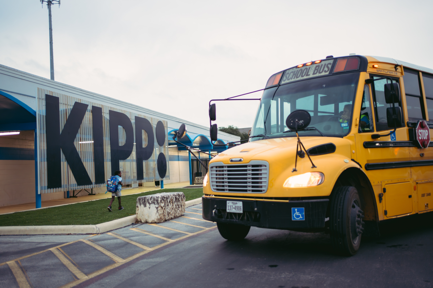 KIPP Texas: Guiando el Camino Hacia la Seguridad Vial - KIPP Texas